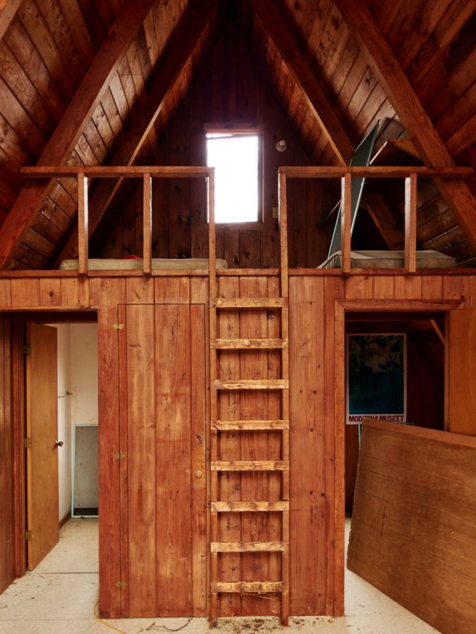 Kohlberg House Restoration in Progress - Iconic Houses